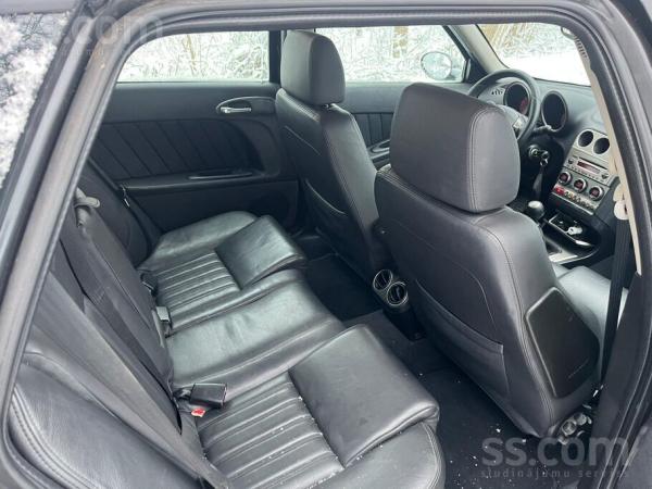 Grey Alfa Romeo 156 2005 in Aizkraukle, with an engine capacity of 1.90 L and mileage of 266 thousand km for 2650 €, photo 9 on AUTOMOTO.COM.LV