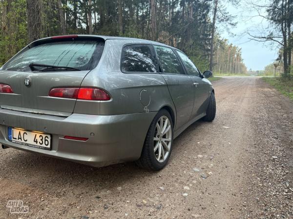 Альфа Ромео 156 2005 в Укмерге, объемом двигателя 1.90 л и пробегом 360 тыс. км за 800 €, фото 5 на AUTOMOTO.COM.LV