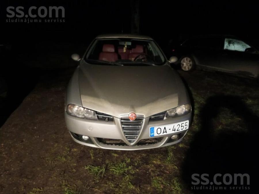 Yellow Alfa Romeo 156 2005 in Riga, with an engine capacity of 1.90 L and mileage of 360 thousand km for 1200 €, photo 2 on AUTOMOTO.COM.LV