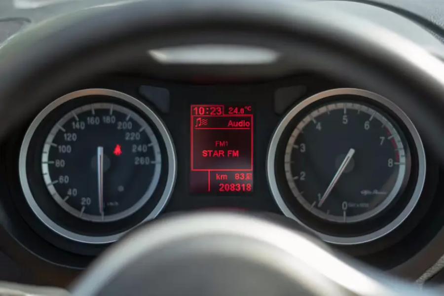 Melns Alfa Romeo 159 2006 Liepāja, ar dzinēja tilpumu 1.80 L un nobraukumu 208 tūkst. km par 2350 €, foto 16 vietnē AUTOMOTO.COM.LV