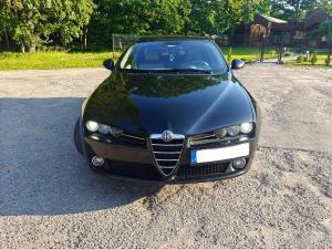 Black Alfa Romeo 159 2006 in Klaipeda, with an engine capacity of 2.20 L and mileage of 252 thousand km for 1200 €, photo 6 on AUTOMOTO.COM.LV