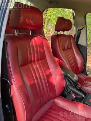 Black Alfa Romeo 159 2006 in Preili, with an engine capacity of 1.90 L and mileage of 294 thousand km for 2500 €, photo 9 on AUTOMOTO.COM.LV