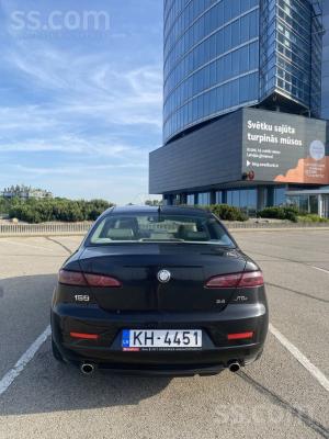 Melns Alfa Romeo 159 2007 Rīga, ar dzinēja tilpumu 2.40 L un nobraukumu 292 tūkst. km par 650 €, foto 5 vietnē AUTOMOTO.COM.LV