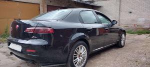 Melns Alfa Romeo 159 2009 Kauņa, ar dzinēja tilpumu 1.96 L un nobraukumu 298 tūkst. km par 2100 €, foto 9 vietnē AUTOMOTO.COM.LV