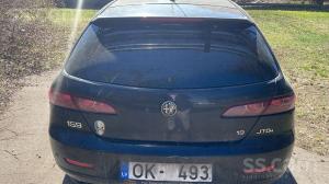 Black Alfa Romeo 159 2007 in Riga, with an engine capacity of 1.90 L and mileage of 336 thousand km for 900 €, photo 7 on AUTOMOTO.COM.LV
