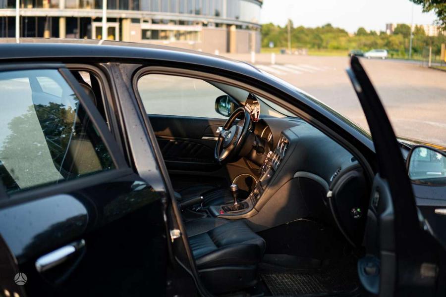 Melns Alfa Romeo 159 2007 Kėdainiai, ar dzinēja tilpumu 1.90 L un nobraukumu 313 tūkst. km par 800 €, foto 13 vietnē AUTOMOTO.COM.LV