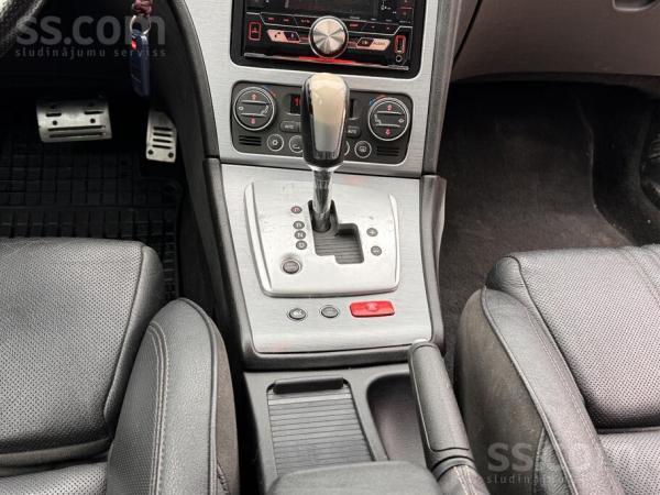 Melns Alfa Romeo 159 2008 Rīga, ar dzinēja tilpumu 2.40 L un nobraukumu 268 tūkst. km par 3450 €, foto 10 vietnē AUTOMOTO.COM.LV