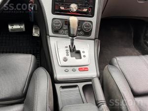 Melns Alfa Romeo 159 2008 Rīga, ar dzinēja tilpumu 2.40 L un nobraukumu 268 tūkst. km par 3450 €, foto 11 vietnē AUTOMOTO.COM.LV