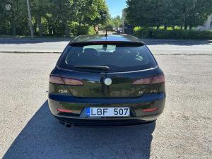 Melns Alfa Romeo 159 2008 Kauņa, ar dzinēja tilpumu 1.91 L un nobraukumu 309 tūkst. km par 1300 €, foto 5 vietnē AUTOMOTO.COM.LV