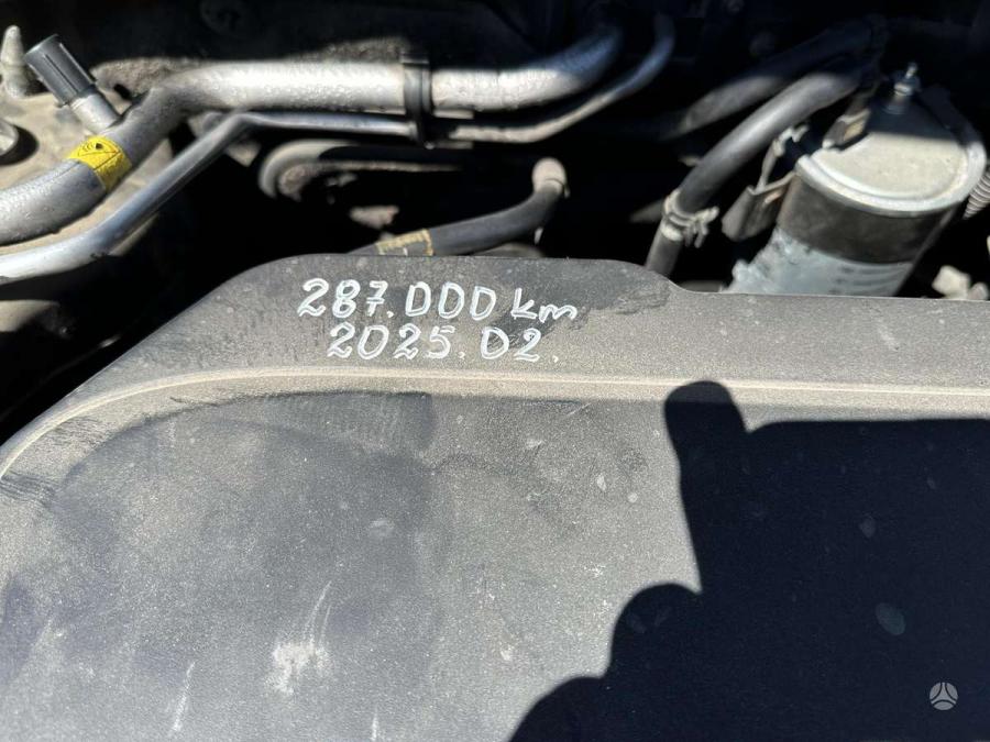 Melns Alfa Romeo 159 2008 Kauņa, ar dzinēja tilpumu 1.91 L un nobraukumu 309 tūkst. km par 1300 €, foto 11 vietnē AUTOMOTO.COM.LV
