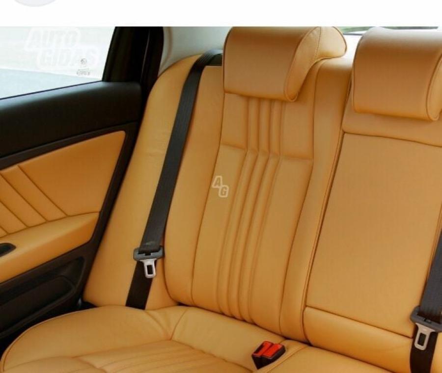Black Alfa Romeo 159 2008 in Vilnius, with an engine capacity of 1.90 L and mileage of 275 thousand km for 1200 €, photo 5 on AUTOMOTO.COM.LV
