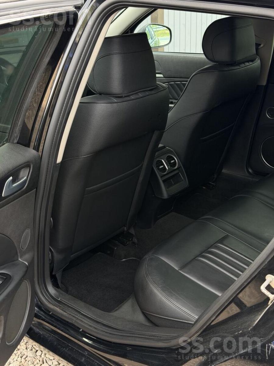 Melns Alfa Romeo 159 2010 Rīga, ar dzinēja tilpumu 1.70 L un nobraukumu 156 tūkst. km par 6280 €, foto 12 vietnē AUTOMOTO.COM.LV