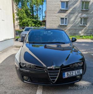 Black Alfa Romeo 159 2011 in Tallinn, with an engine capacity of 2.40 L and mileage of 224 thousand km for 2250 €, photo  on AUTOMOTO.COM.LV