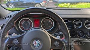 Melns Alfa Romeo 159 2011 Tallina, ar dzinēja tilpumu 2.40 L un nobraukumu 224 tūkst. km par 2250 €, foto 11 vietnē AUTOMOTO.COM.LV