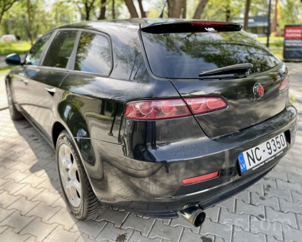 Zils Alfa Romeo 159 2006 Rīga, ar dzinēja tilpumu 1.90 L un nobraukumu 0 tūkst. km par 1990 €, foto 8 vietnē AUTOMOTO.COM.LV
