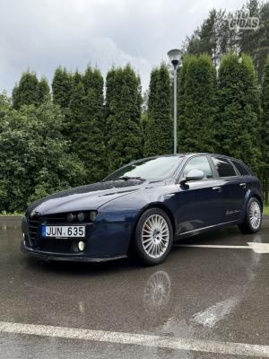 Zils Alfa Romeo 159 2006 Elektrėnai, ar dzinēja tilpumu 1.90 L un nobraukumu 452 tūkst. km par 2000 €, foto 4 vietnē AUTOMOTO.COM.LV