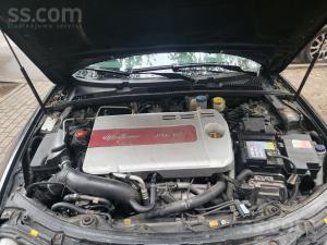 Blue Alfa Romeo 159 2006 in Riga, with an engine capacity of 2.40 L and mileage of 389 thousand km for 2200 €, photo 15 on AUTOMOTO.COM.LV