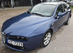 Blue Alfa Romeo 159 2006 in Talsi, with an engine capacity of 1.90 L and mileage of 278 thousand km for 1800 €, photo  on AUTOMOTO.COM.LV