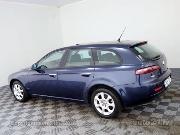 Blue Alfa Romeo 159 2008 in Tallinn, with an engine capacity of 1.90 L and mileage of 188 thousand km for 1699 €, photo 4 on AUTOMOTO.COM.LV