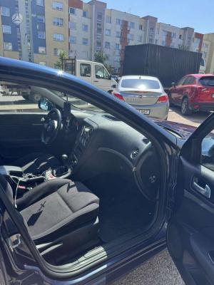 Zils Alfa Romeo 159 2008 Viļņa, ar dzinēja tilpumu 1.91 L un nobraukumu 275 tūkst. km par 2200 €, foto 7 vietnē AUTOMOTO.COM.LV