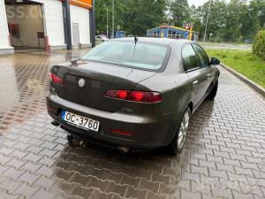Grey Alfa Romeo 159 2006 in Riga, with an engine capacity of 1.90 L and mileage of 0 thousand km for 6000 €, photo 2 on AUTOMOTO.COM.LV