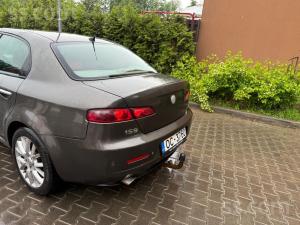 Grey Alfa Romeo 159 2006 in Riga, with an engine capacity of 1.90 L and mileage of 0 thousand km for 6000 €, photo 5 on AUTOMOTO.COM.LV