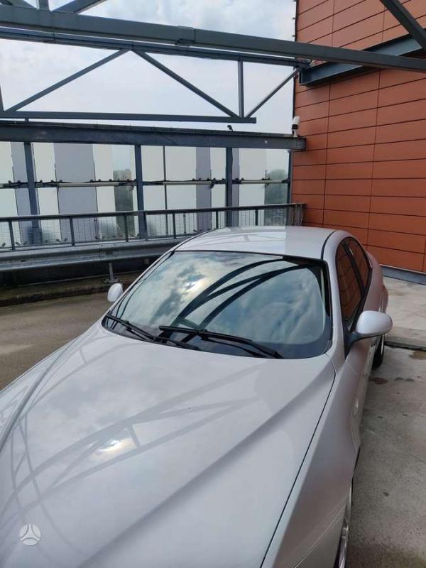 Grey Alfa Romeo 159 2006 in Siauliai, with an engine capacity of 1.86 L and mileage of 234 thousand km for 1300 €, photo 4 on AUTOMOTO.COM.LV