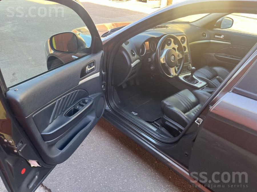 Grey Alfa Romeo 159 2006 in Riga, with an engine capacity of 2.40 L and mileage of 226 thousand km for 3000 €, photo 11 on AUTOMOTO.COM.LV