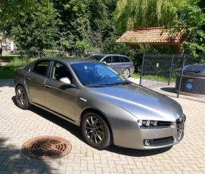 Pelēks Alfa Romeo 159 2008 Klaipėda, ar dzinēja tilpumu 1.91 L un nobraukumu 450 tūkst. km par 2950 €, foto 3 vietnē AUTOMOTO.COM.LV