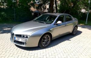 Pelēks Alfa Romeo 159 2008 Klaipėda, ar dzinēja tilpumu 1.91 L un nobraukumu 450 tūkst. km par 2950 €, foto 4 vietnē AUTOMOTO.COM.LV