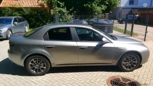 Pelēks Alfa Romeo 159 2008 Klaipėda, ar dzinēja tilpumu 1.91 L un nobraukumu 450 tūkst. km par 2950 €, foto 9 vietnē AUTOMOTO.COM.LV