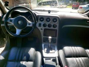 Pelēks Alfa Romeo 159 2008 Klaipėda, ar dzinēja tilpumu 1.91 L un nobraukumu 450 tūkst. km par 2950 €, foto 14 vietnē AUTOMOTO.COM.LV