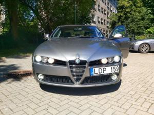 Pelēks Alfa Romeo 159 2008 Klaipėda, ar dzinēja tilpumu 1.91 L un nobraukumu 450 tūkst. km par 2950 €, foto 20 vietnē AUTOMOTO.COM.LV