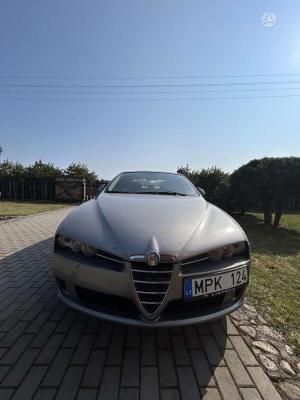 Grey Alfa Romeo 159 2009 in Marijampole, with an engine capacity of 1.91 L and mileage of 190 thousand km for 800 €, photo  on AUTOMOTO.COM.LV