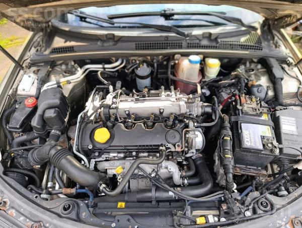 Серый Альфа Ромео 159 2006 в Рига, объемом двигателя 1.90 л и пробегом 379 тыс. км за 1400 €, фото 5 на AUTOMOTO.COM.LV
