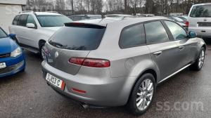 Grey Alfa Romeo 159 2007 in Riga, with an engine capacity of 2.40 L and mileage of 240 thousand km for 2700 €, photo 9 on AUTOMOTO.COM.LV