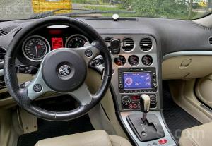 Pelēks Alfa Romeo 159 2007 Rīga, ar dzinēja tilpumu 3.20 L un nobraukumu 240 tūkst. km par 9000 €, foto 6 vietnē AUTOMOTO.COM.LV