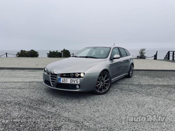Grey Alfa Romeo 159 2011 in Tallinn, with an engine capacity of 2.00 L and mileage of 240 thousand km for 5500 €, photo 1 on AUTOMOTO.COM.LV