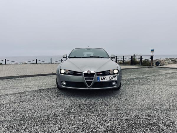 Grey Alfa Romeo 159 2011 in Tallinn, with an engine capacity of 2.00 L and mileage of 240 thousand km for 5500 €, photo 7 on AUTOMOTO.COM.LV