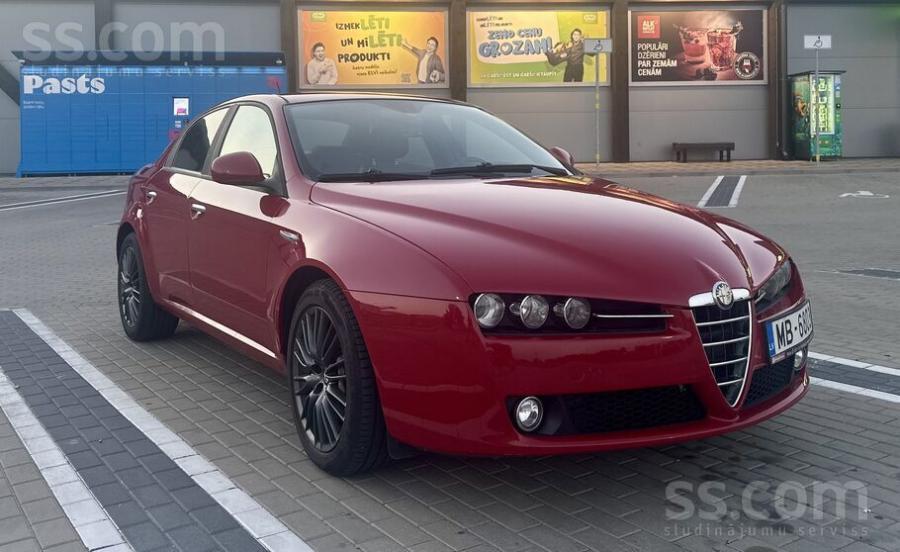 Sarkans Alfa Romeo 159 2011 Rīga, ar dzinēja tilpumu 2.00 L un nobraukumu 201 tūkst. km par 3700 €, foto 1 vietnē AUTOMOTO.COM.LV