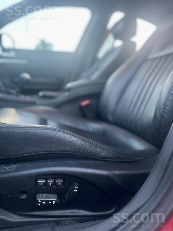 Sarkans Alfa Romeo 159 2011 Rīga, ar dzinēja tilpumu 2.00 L un nobraukumu 201 tūkst. km par 3700 €, foto 7 vietnē AUTOMOTO.COM.LV