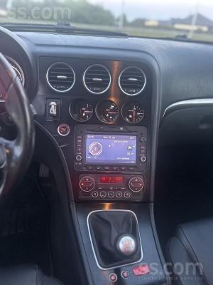 Sarkans Alfa Romeo 159 2011 Rīga, ar dzinēja tilpumu 2.00 L un nobraukumu 201 tūkst. km par 3700 €, foto 9 vietnē AUTOMOTO.COM.LV