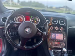 Sarkans Alfa Romeo 159 2011 Rīga, ar dzinēja tilpumu 2.00 L un nobraukumu 201 tūkst. km par 3700 €, foto 12 vietnē AUTOMOTO.COM.LV