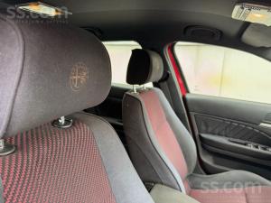 Sarkans Alfa Romeo 159 2010 Rīga, ar dzinēja tilpumu 1.80 L un nobraukumu 116 tūkst. km par 5900 €, foto 15 vietnē AUTOMOTO.COM.LV