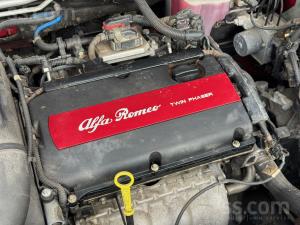 Sarkans Alfa Romeo 159 2010 Rīga, ar dzinēja tilpumu 1.80 L un nobraukumu 116 tūkst. km par 5900 €, foto 25 vietnē AUTOMOTO.COM.LV