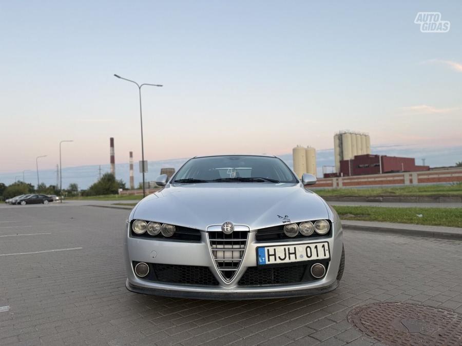 Alfa Romeo 159 2006 Kauņa, ar dzinēja tilpumu 1.90 L un nobraukumu 284 tūkst. km par 1300 €, foto 7 vietnē AUTOMOTO.COM.LV