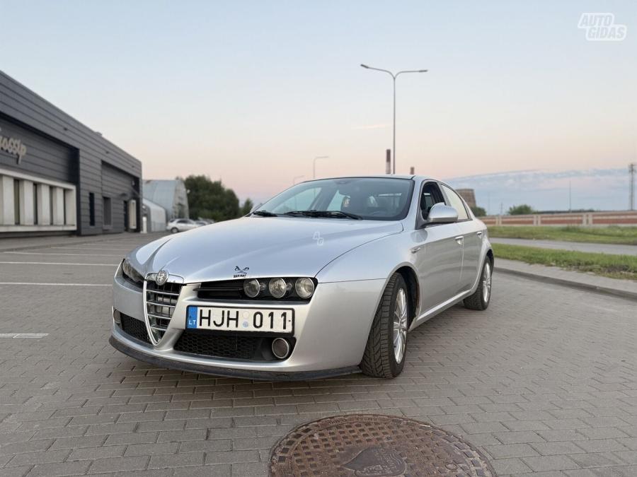 Alfa Romeo 159 2006 Kauņa, ar dzinēja tilpumu 1.90 L un nobraukumu 284 tūkst. km par 1300 €, foto 8 vietnē AUTOMOTO.COM.LV