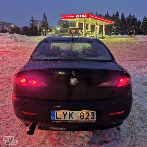Alfa Romeo 159 2007 Viļņa, ar dzinēja tilpumu 1.90 L un nobraukumu 247 tūkst. km par 1200 €, foto 6 vietnē AUTOMOTO.COM.LV