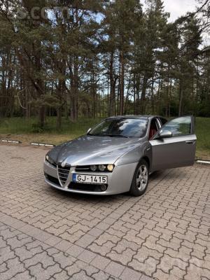 Alfa Romeo 159 2007 Rīga, ar dzinēja tilpumu 1.90 L un nobraukumu 179 tūkst. km par 1650 €, foto  vietnē AUTOMOTO.COM.LV