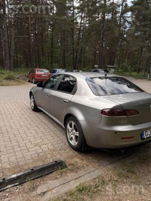 Alfa Romeo 159 2007 Rīga, ar dzinēja tilpumu 1.90 L un nobraukumu 179 tūkst. km par 1650 €, foto 6 vietnē AUTOMOTO.COM.LV
